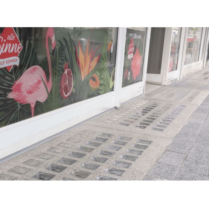 Dalle pour cour anglaise, soupirail et saut de loup